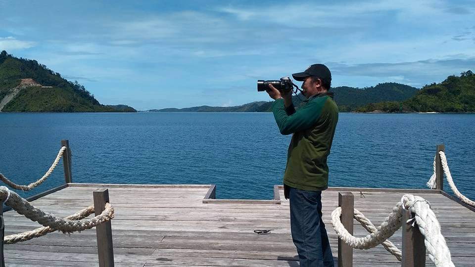 Menikmati Pesona Raja Ampatnya “Mandeh” Indonesia Barat, Baga Beach ...