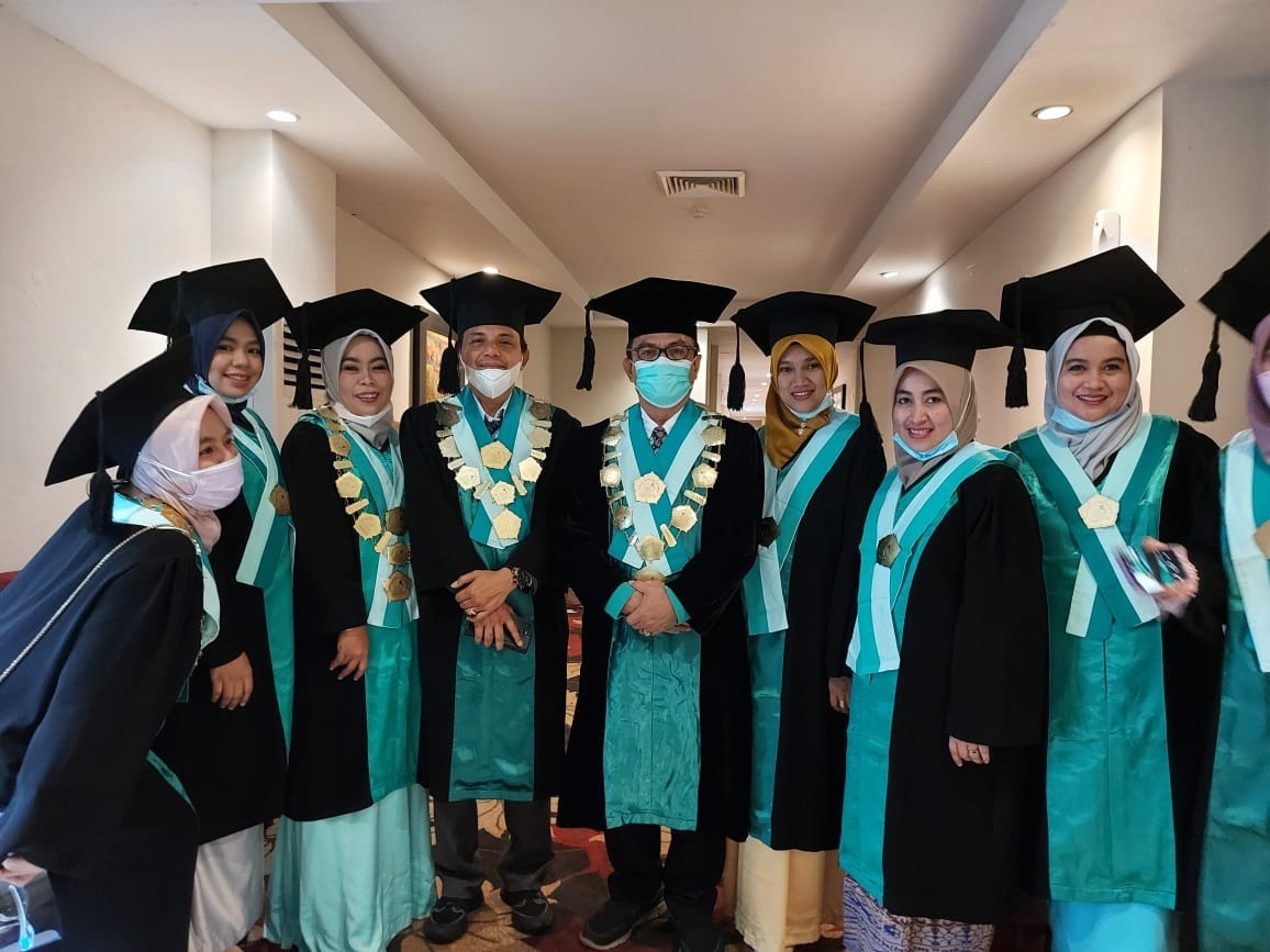Wisuda Ke-15, STIKES Syedza Dorong Lulusan Kerja di Luar Negeri ...